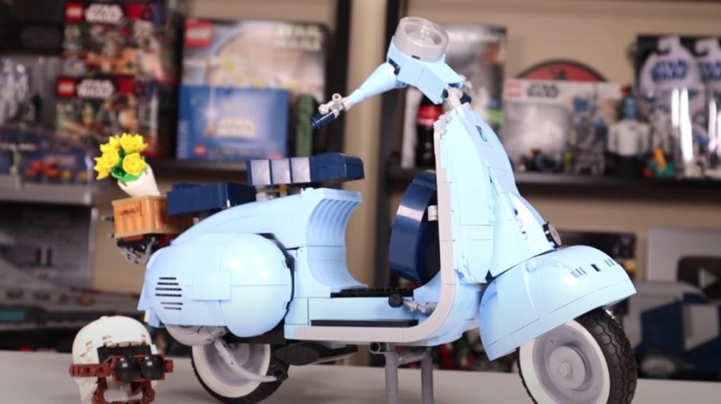 Lego e Piaggio insieme per il Made in Italy: la versione in mattoncini ...
