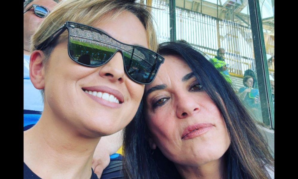 Francesca Pascale e Paola Turci festeggiano un anno di matrimonio ...