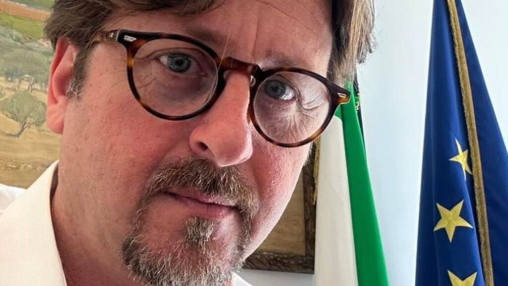 Chi è Manlio Messina: età, vita e carriera dell'assessore