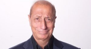 Pippo Franco: Storia Incredibile di un Comico Iconico Pippo Franco