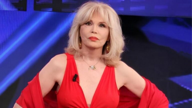 Amanda Lear a Domenica In: verità su eredità e amori